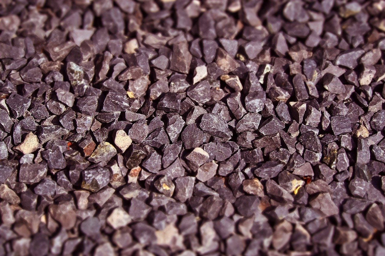 Benefits of Choosing Recycled Aggregates - Flat Pack Houses