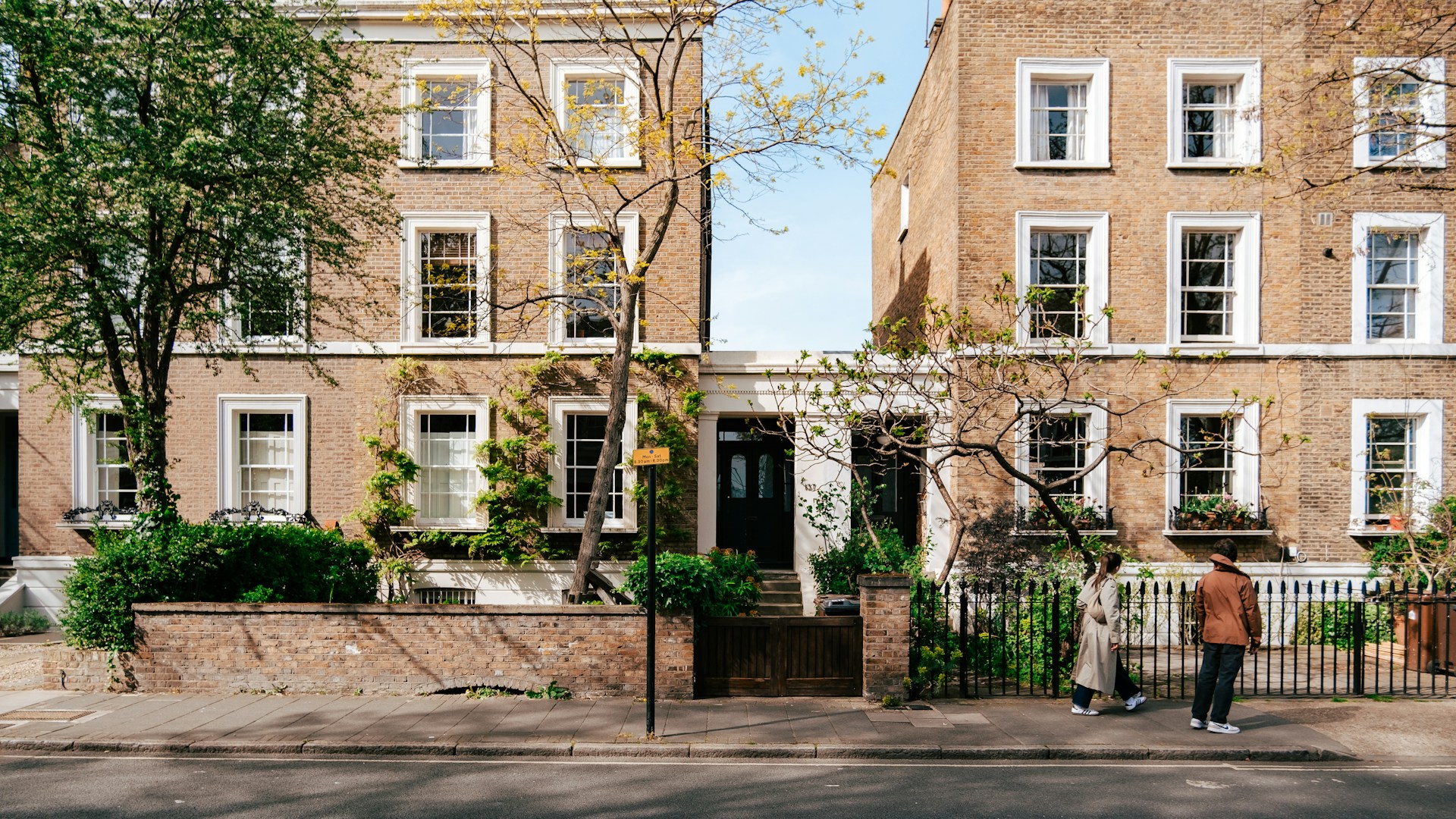 How Has The Property Market in Hackney Changed? - Flat Pack Houses